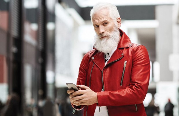 Fashion Santa... the charity model who's giving back this Christmas ...
