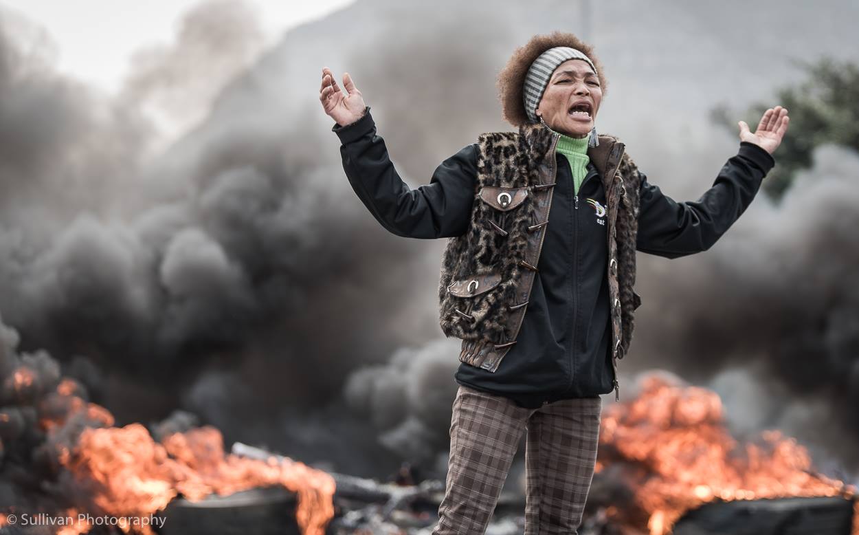 Harrowing photos from Hout Bay protest is making South Africans think