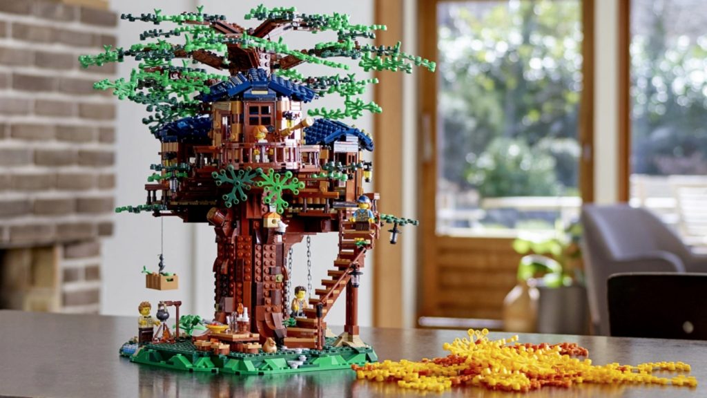 LEGO has a new Treehouse... and it's blooming with sustainable bricks!
