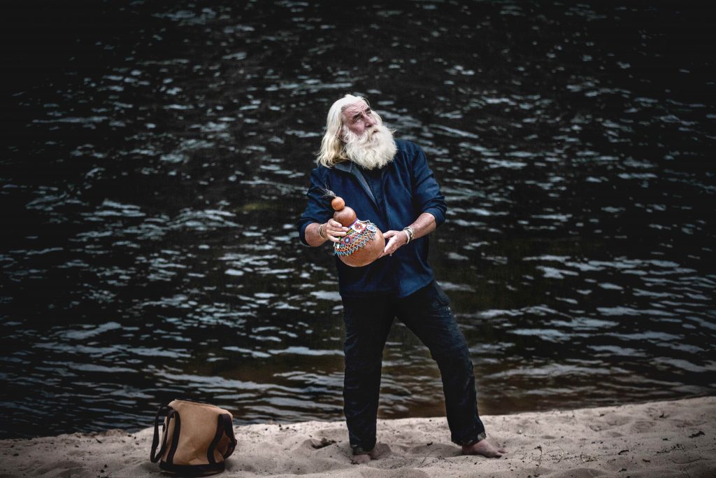 Mzansi Edge: The Kingsley Holgate Foundation hit the road for good again!