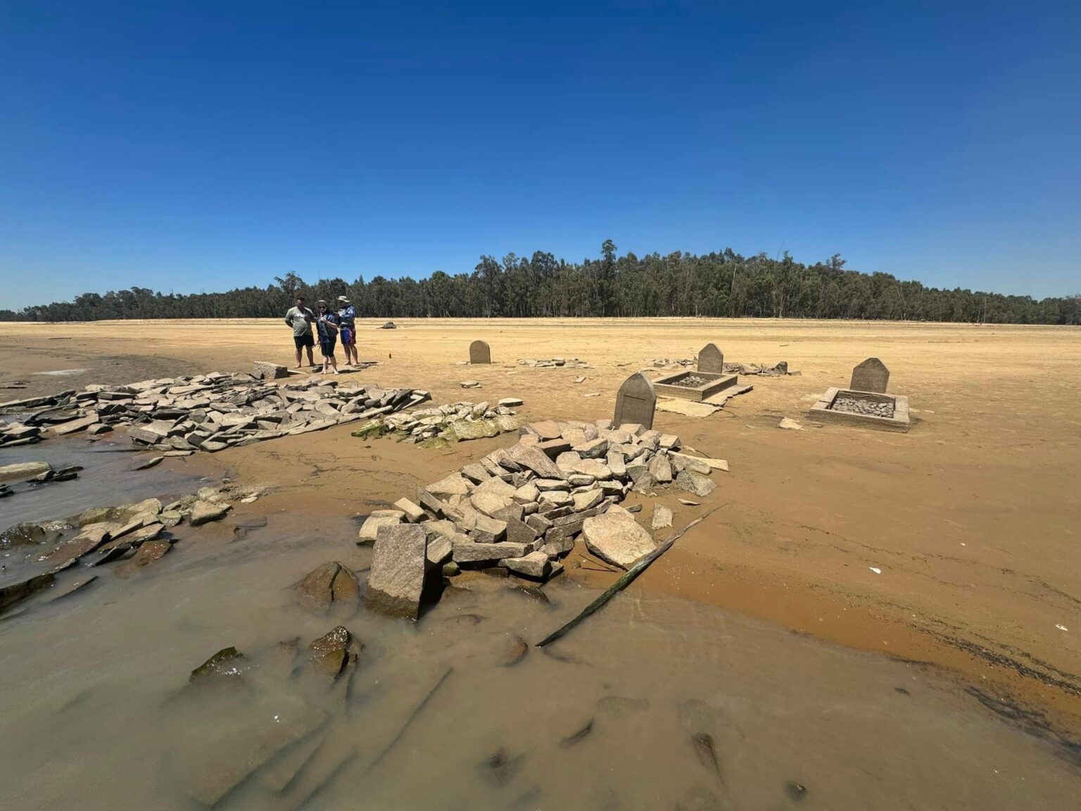 When History Resurfaces: The Underwater Graves of the Vaal Dam